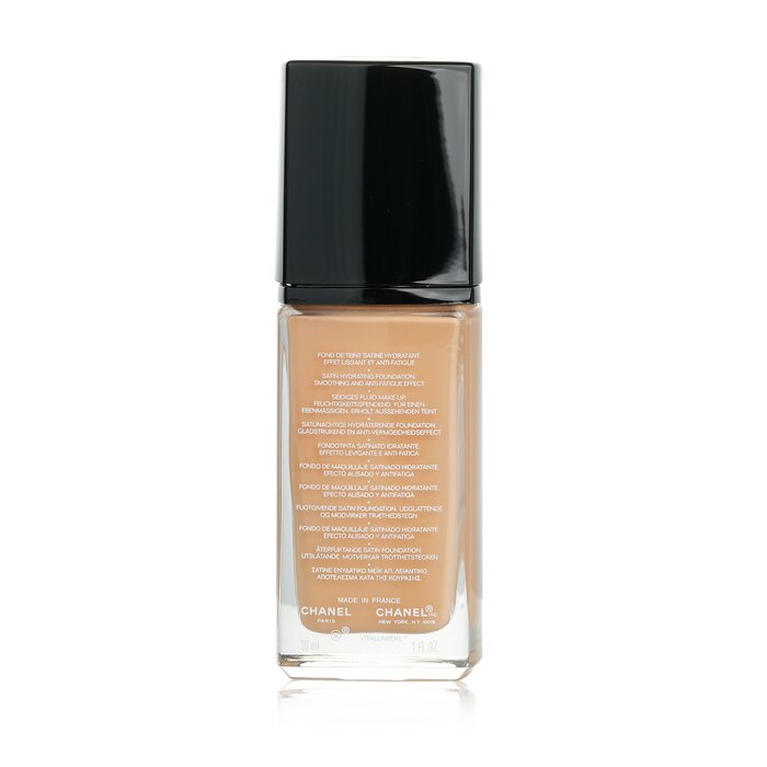 Chanel Vitalumiere Radiant Moisture Rich Fluid Foundation, 20 Clair ...